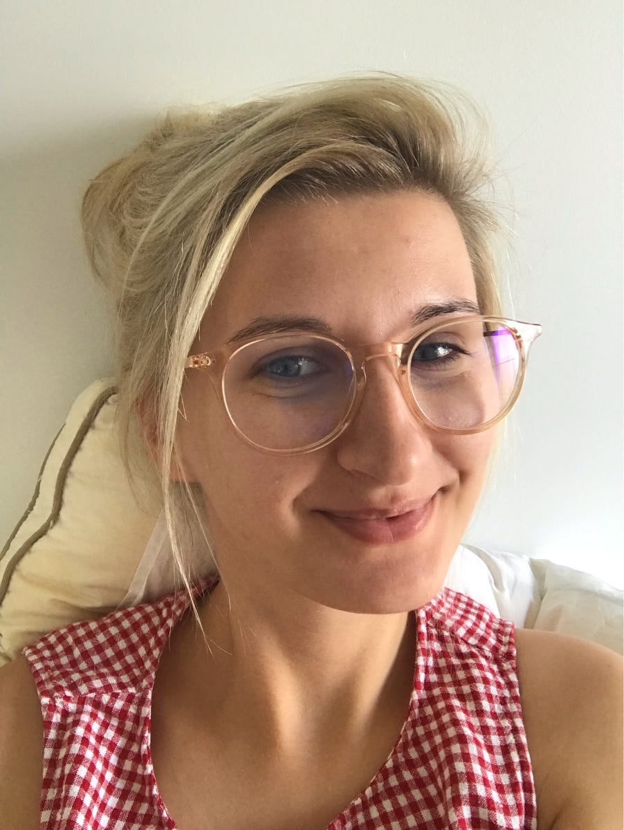 Anna Smith – Medium