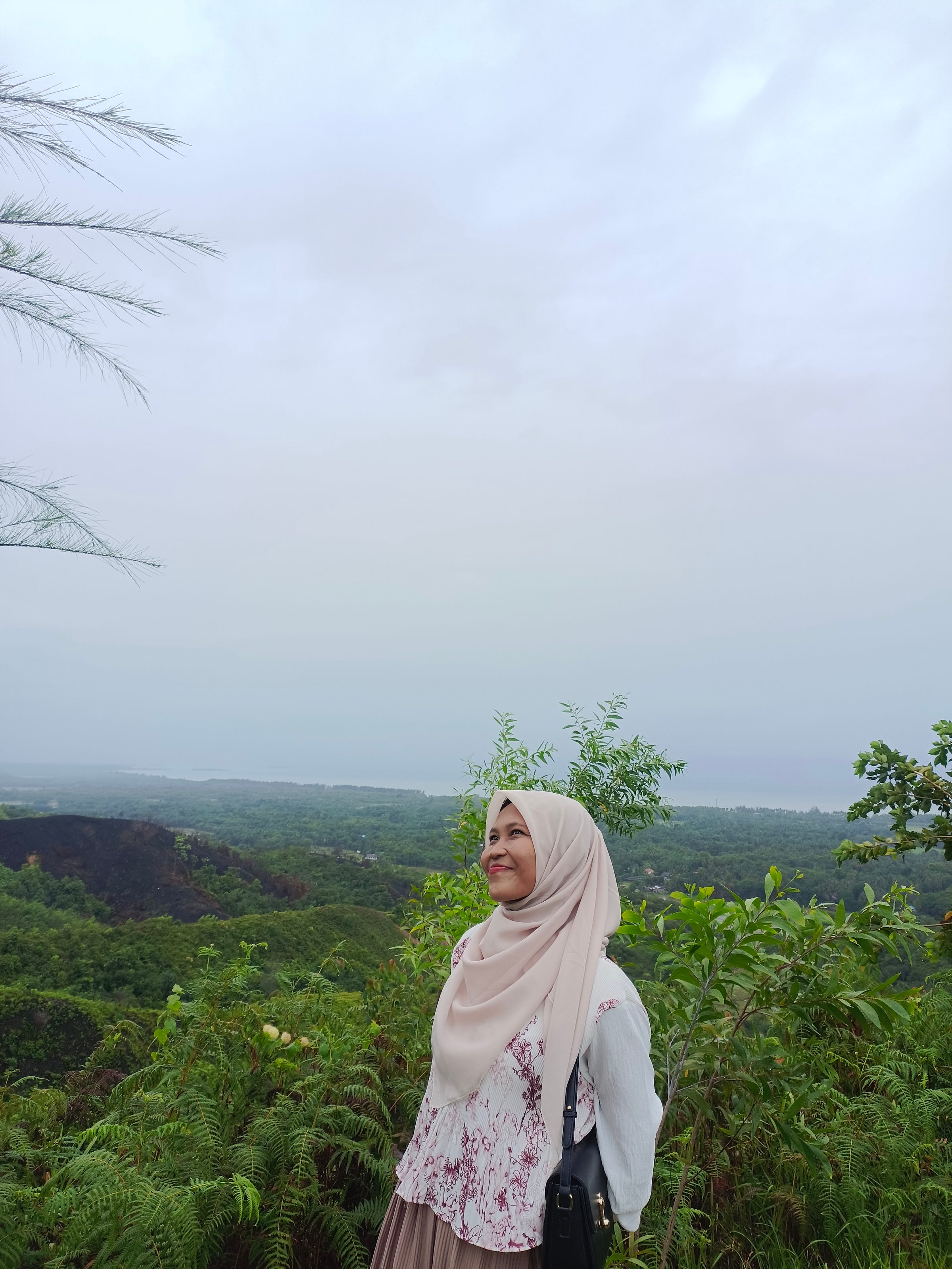 Yuli Harahap – Medium