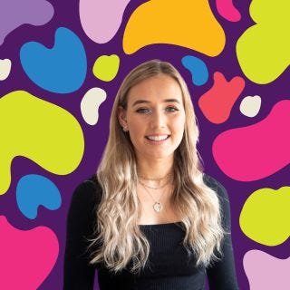 Sarah Bennett – Medium