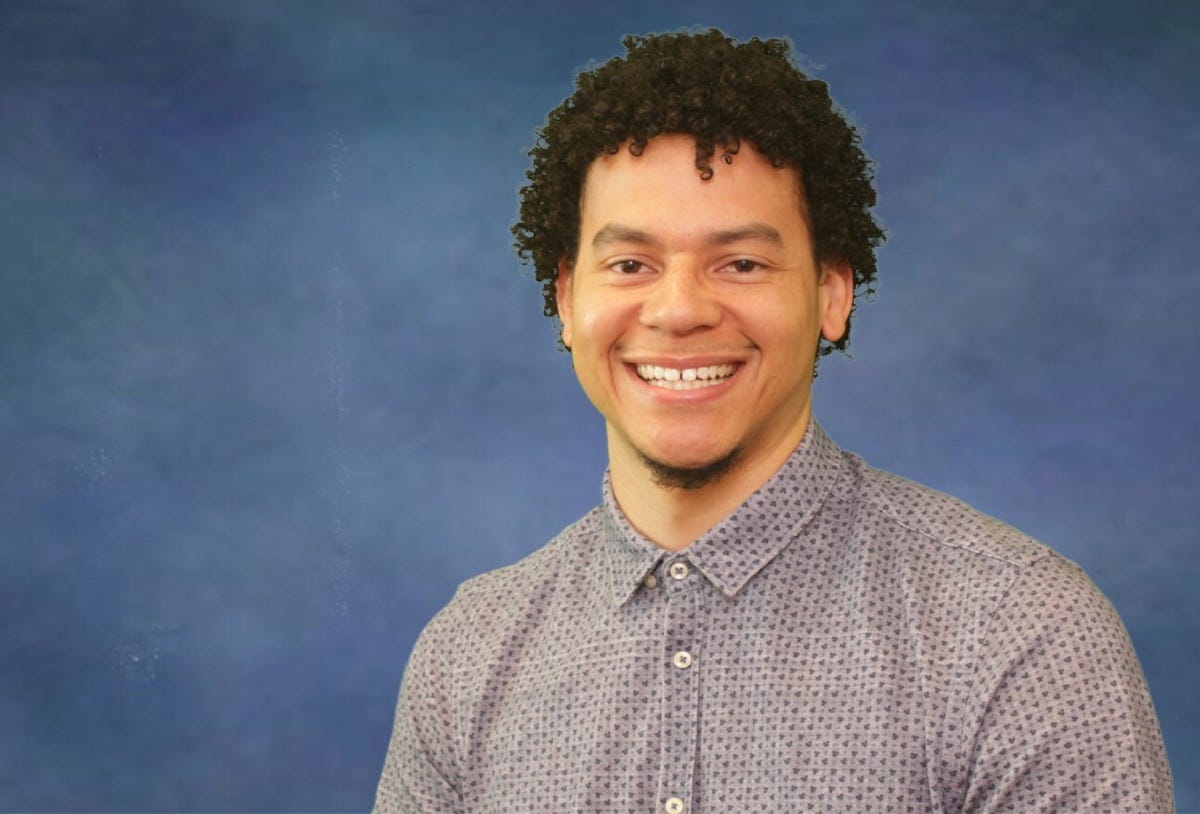 Jerrell Jones – Medium