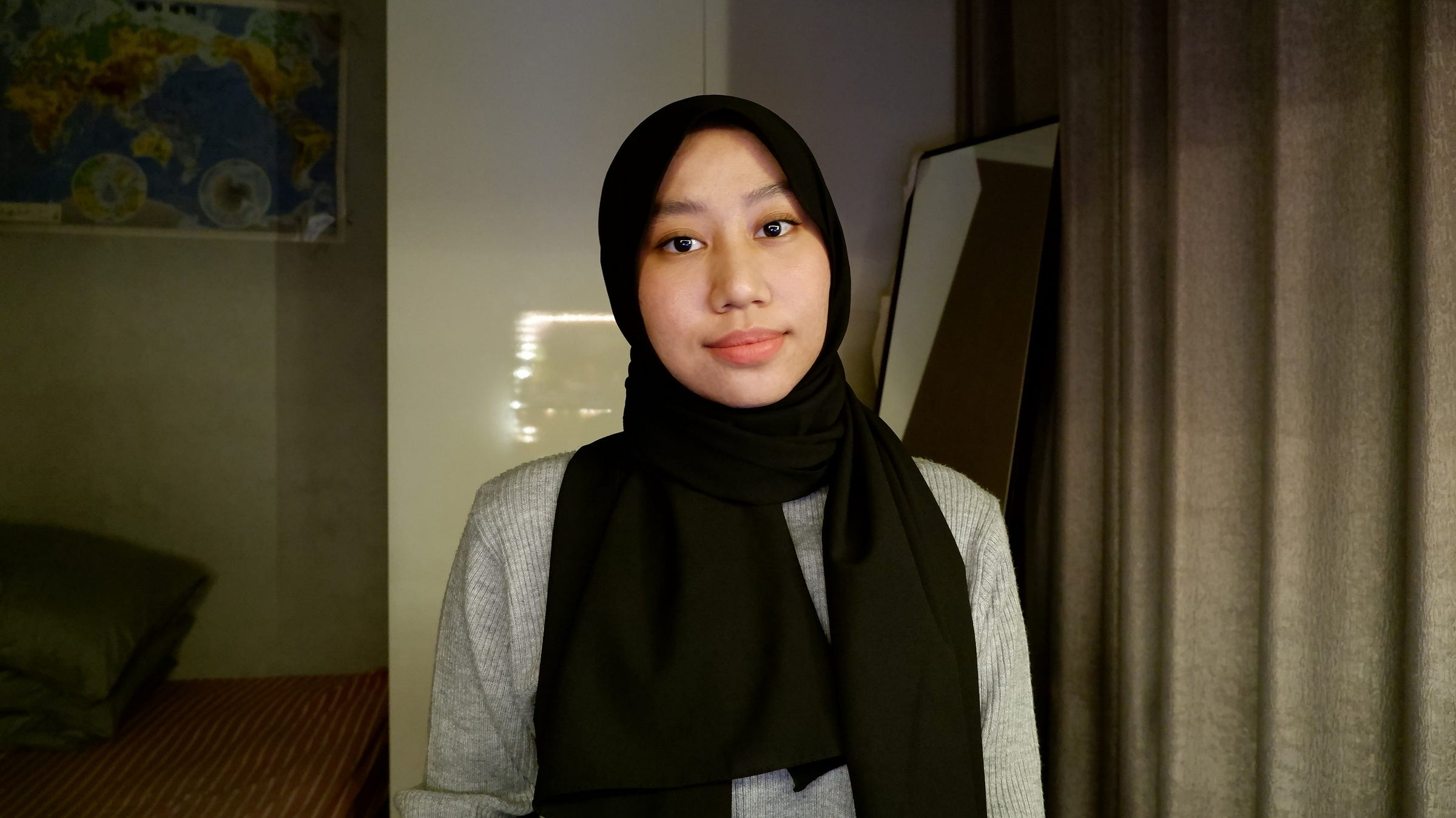 Anisa Zahra – Medium