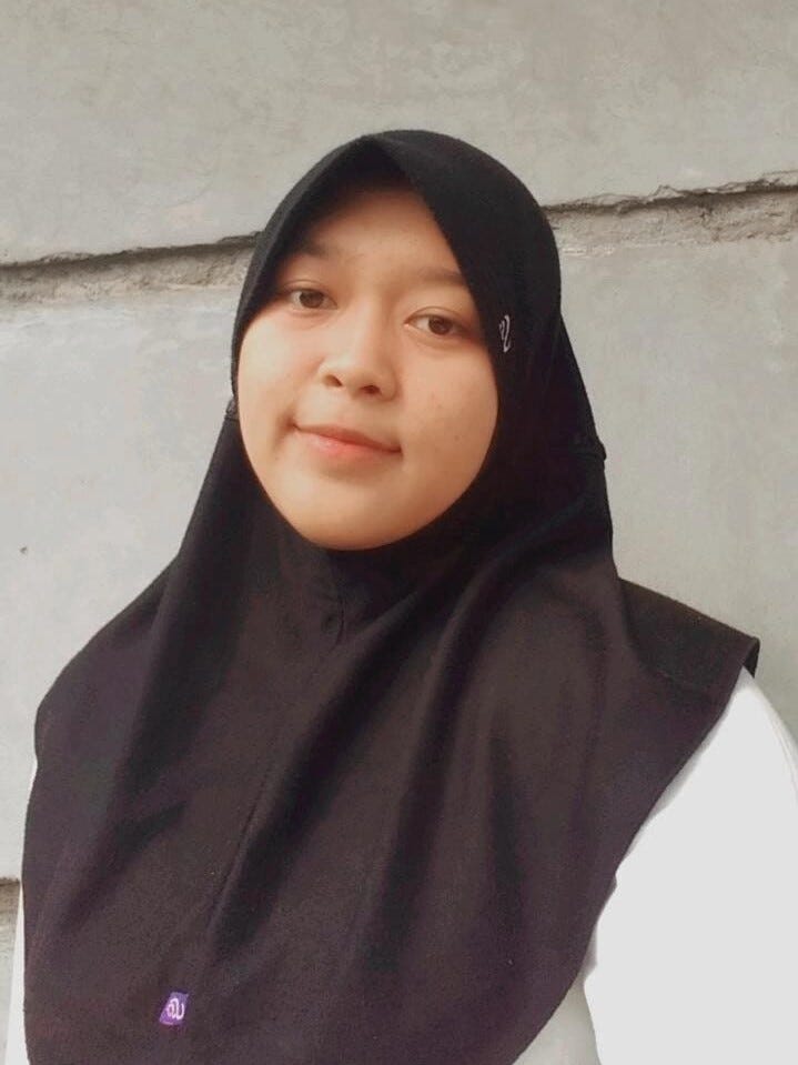 Anna Sanya – Medium