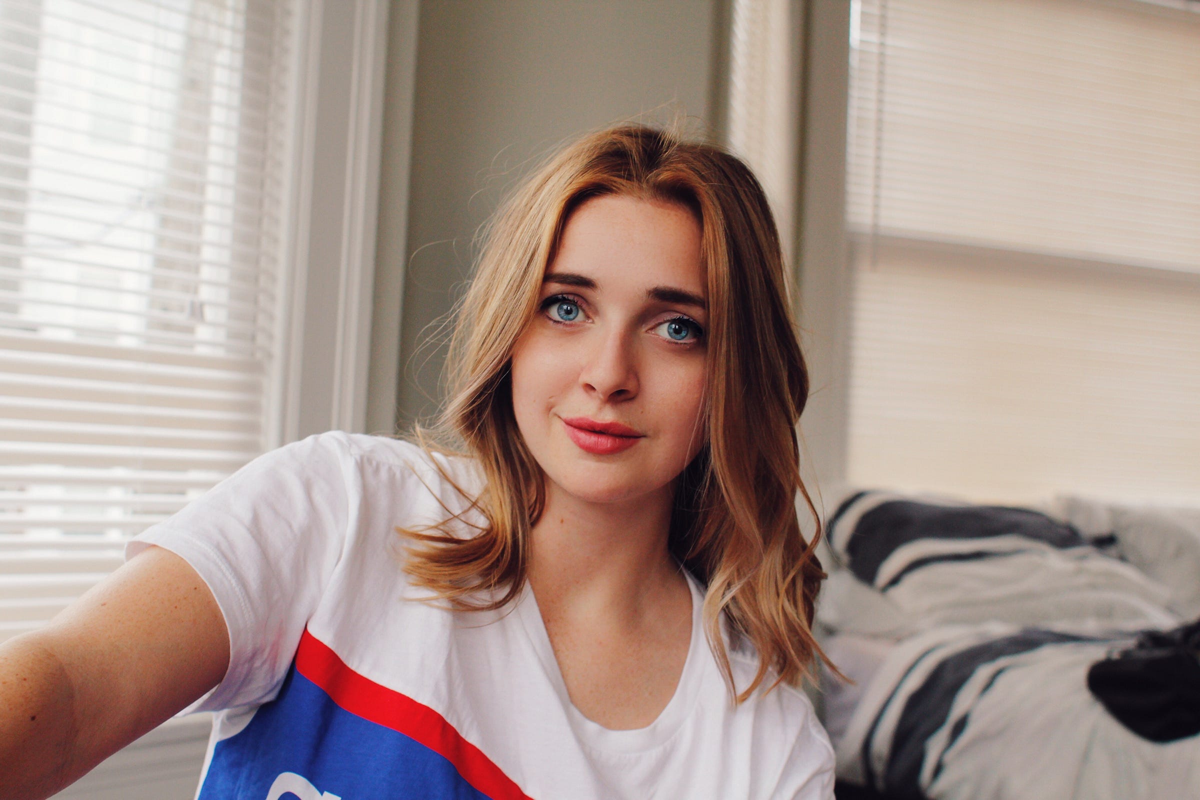 Ally Taylor – Medium