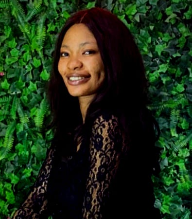 Lois Omodibo – Medium