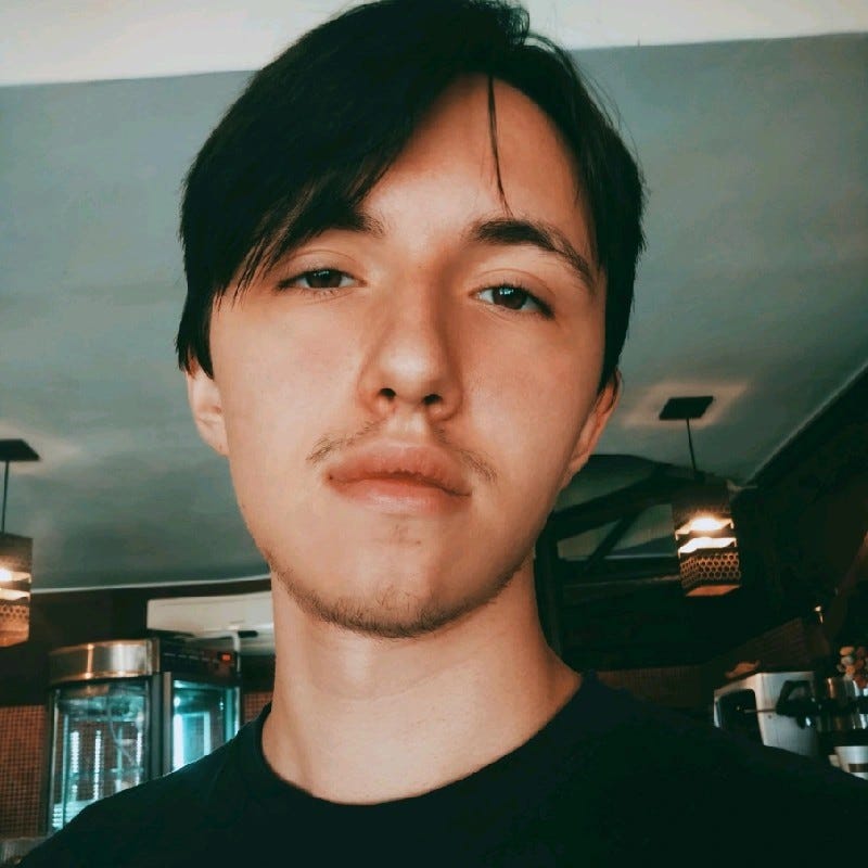 Denis Scarabelli – Medium