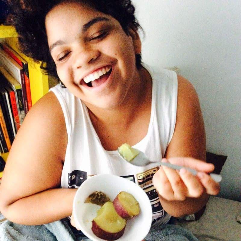 Sofia Laureano – Medium