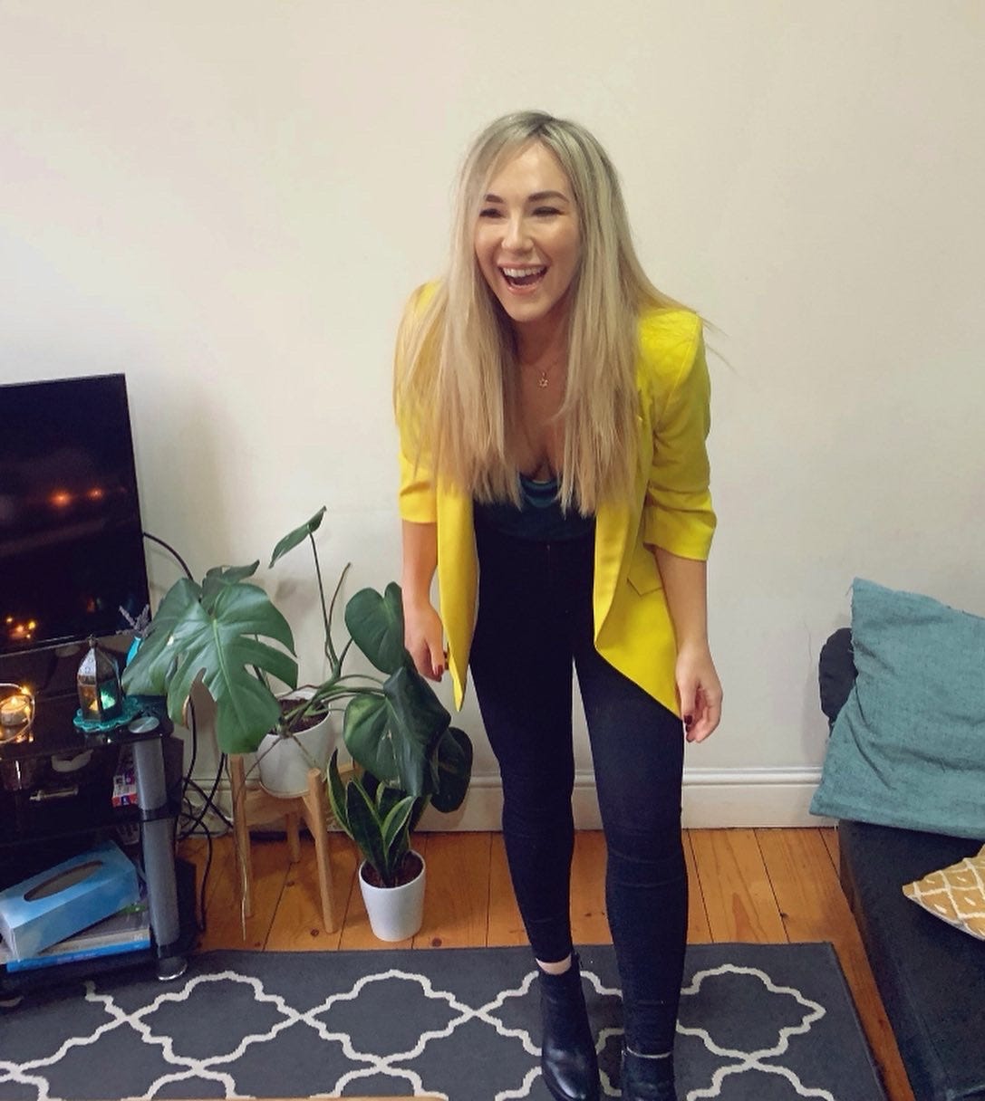 Gabrielle Goldstein – Medium