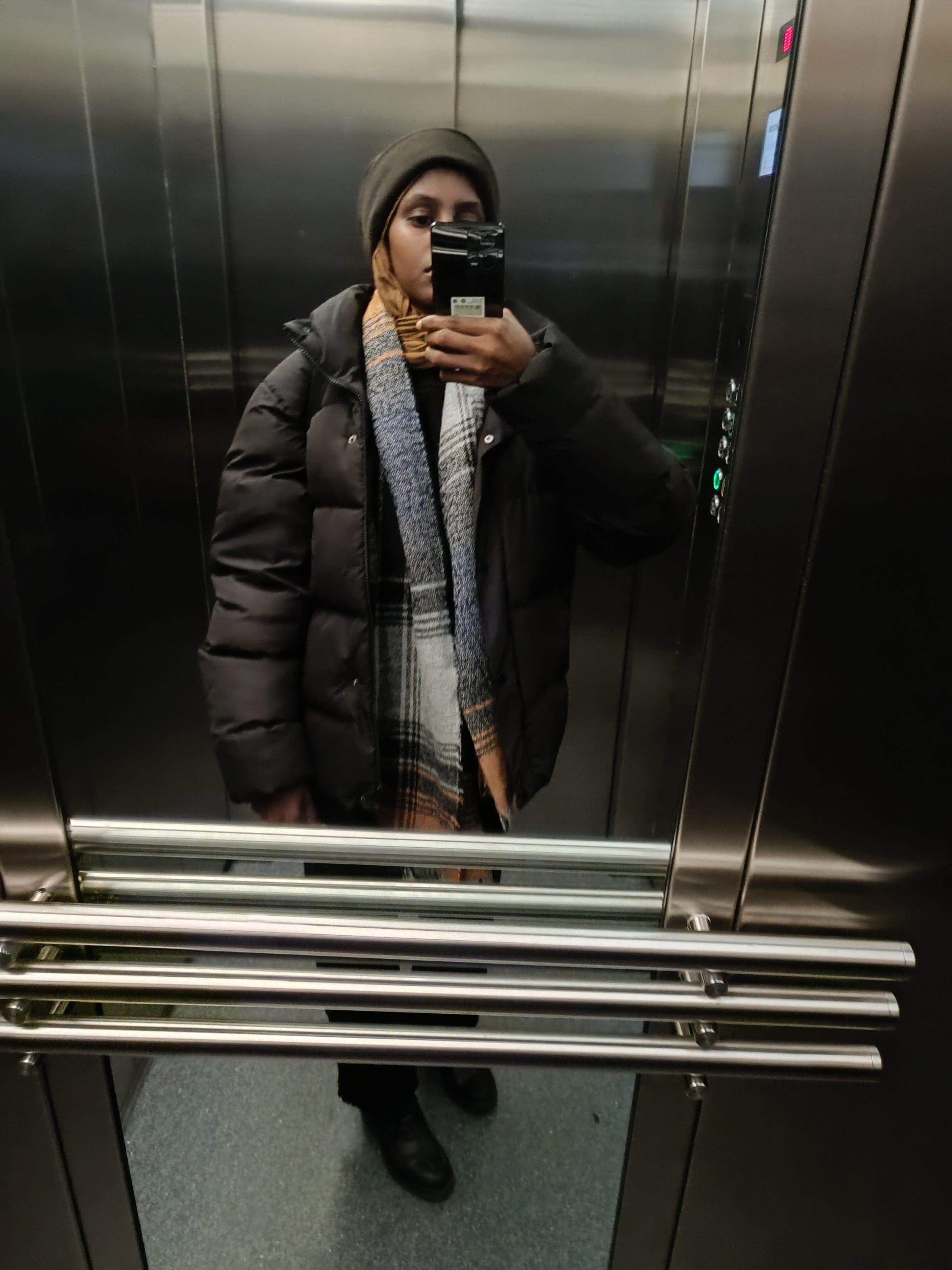 Afifa warsame – Medium