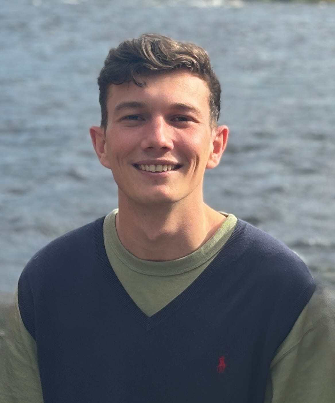 Ben Barlow – Medium