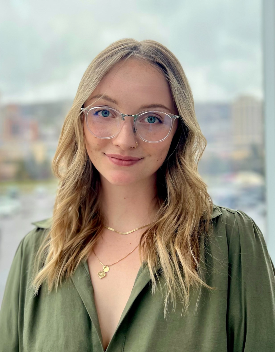 About – Mikayla Falteisek – Medium