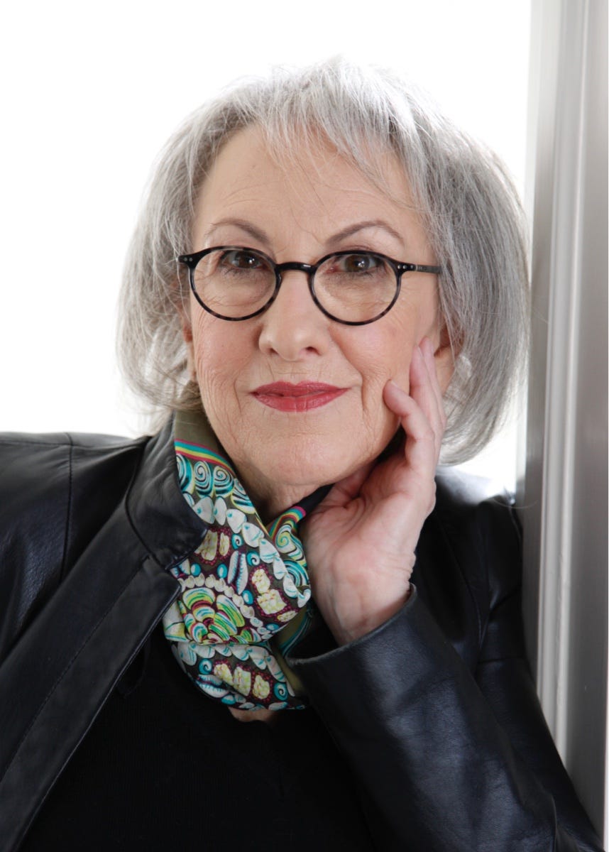 Jan Mundo – Medium