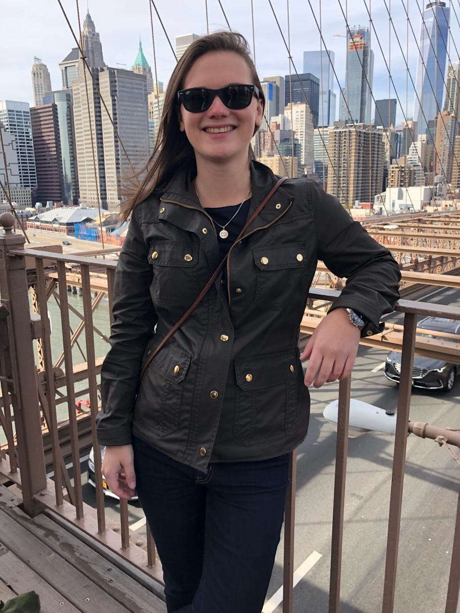 Elizabeth – Medium