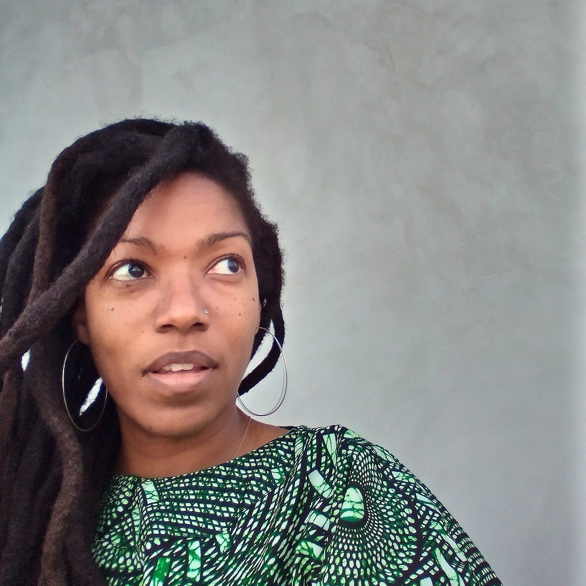 Rachelle J. Gray – Medium
