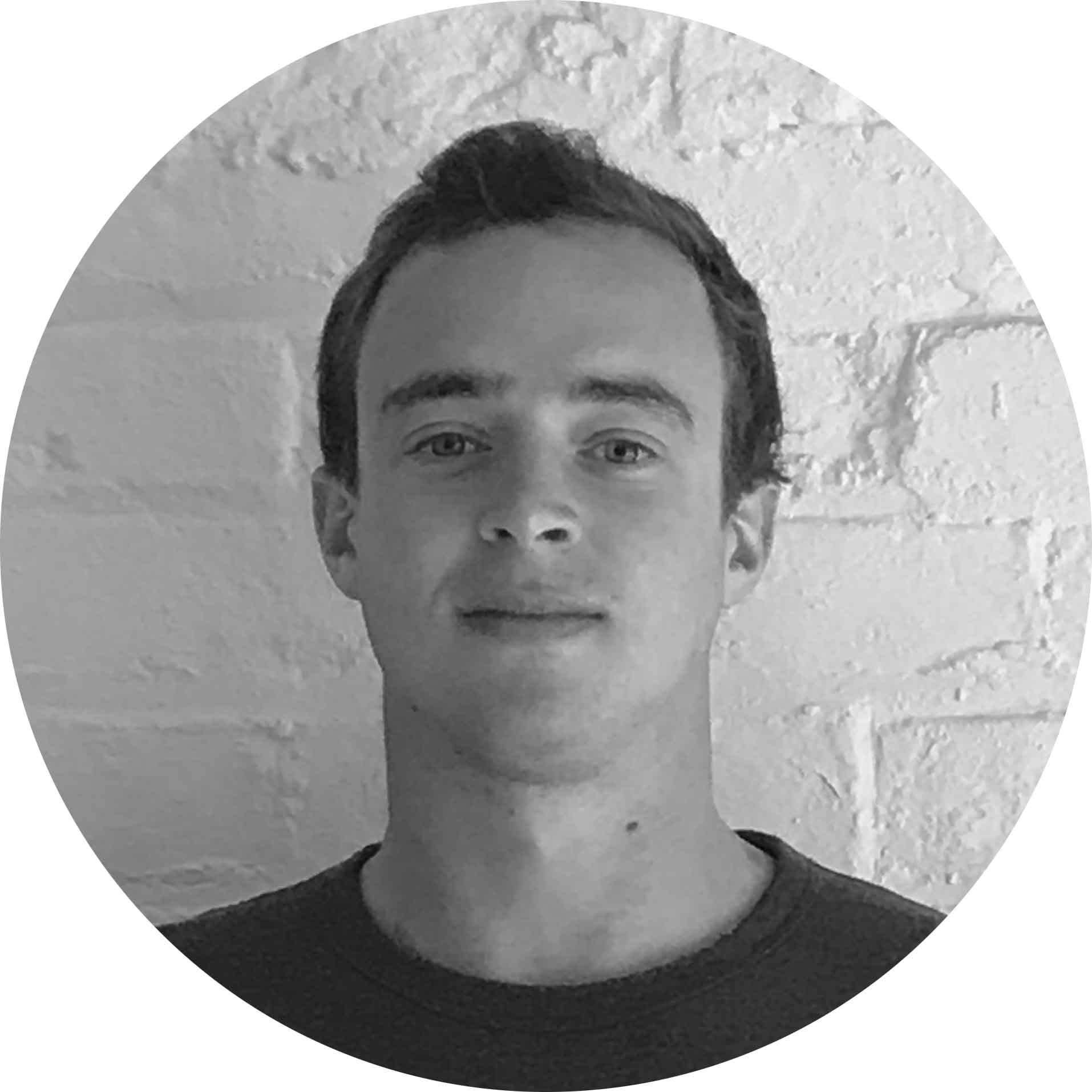 Stuart Willis – Medium