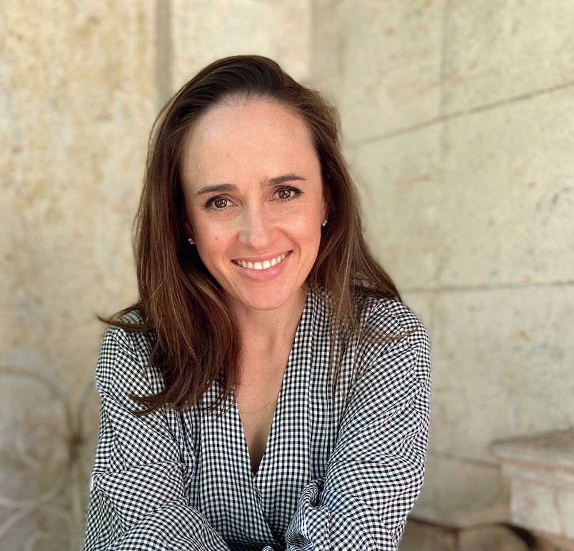 Jess Baird Walsh – Medium