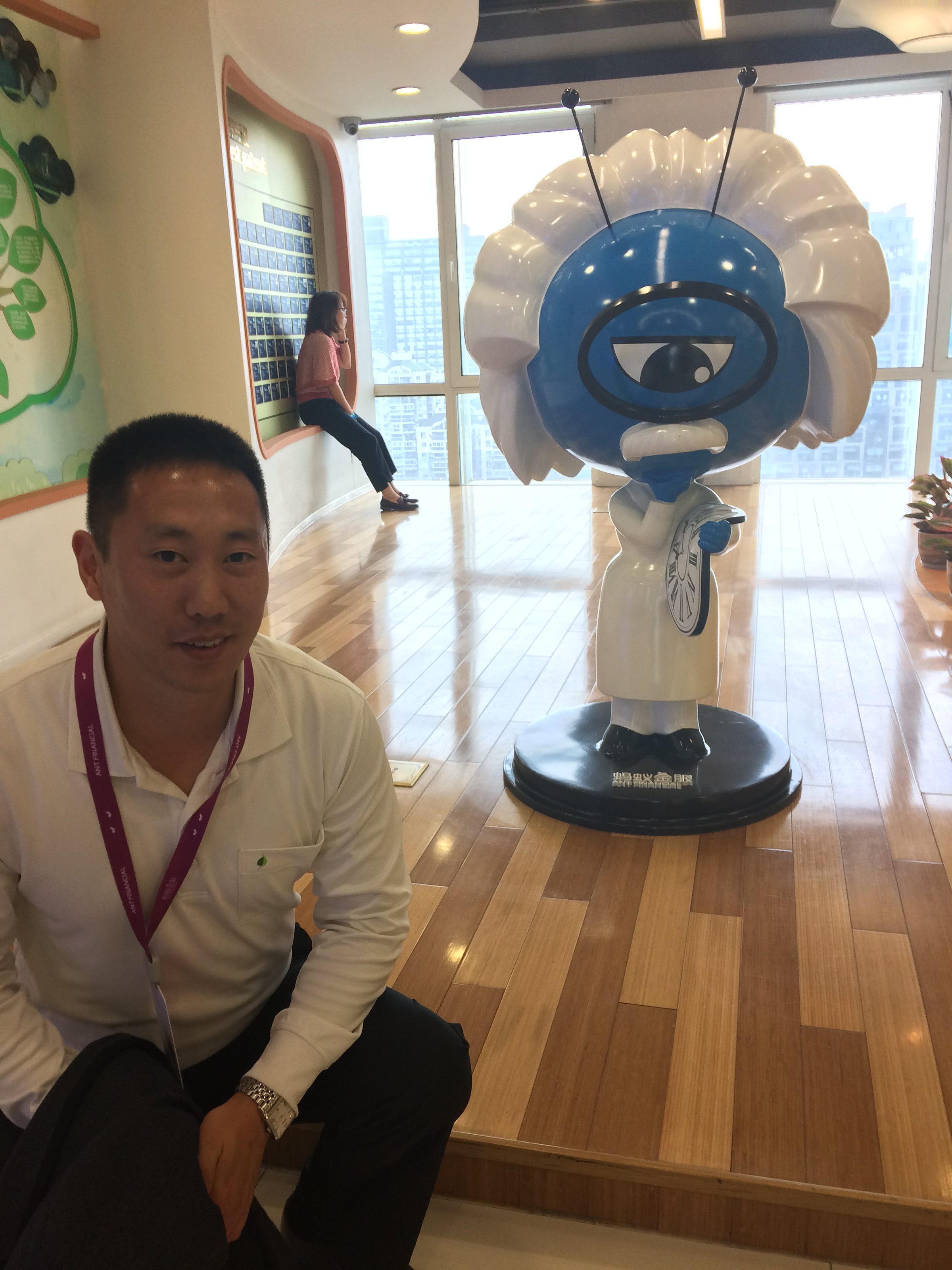Edward Shim – Medium