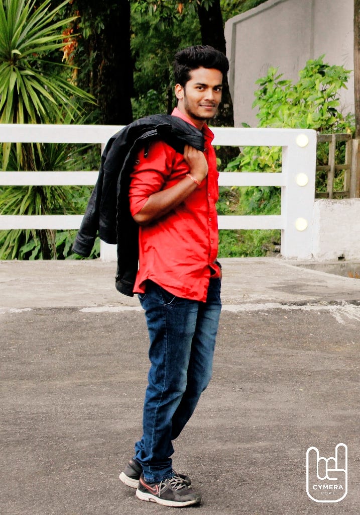 Saket Anand – Medium