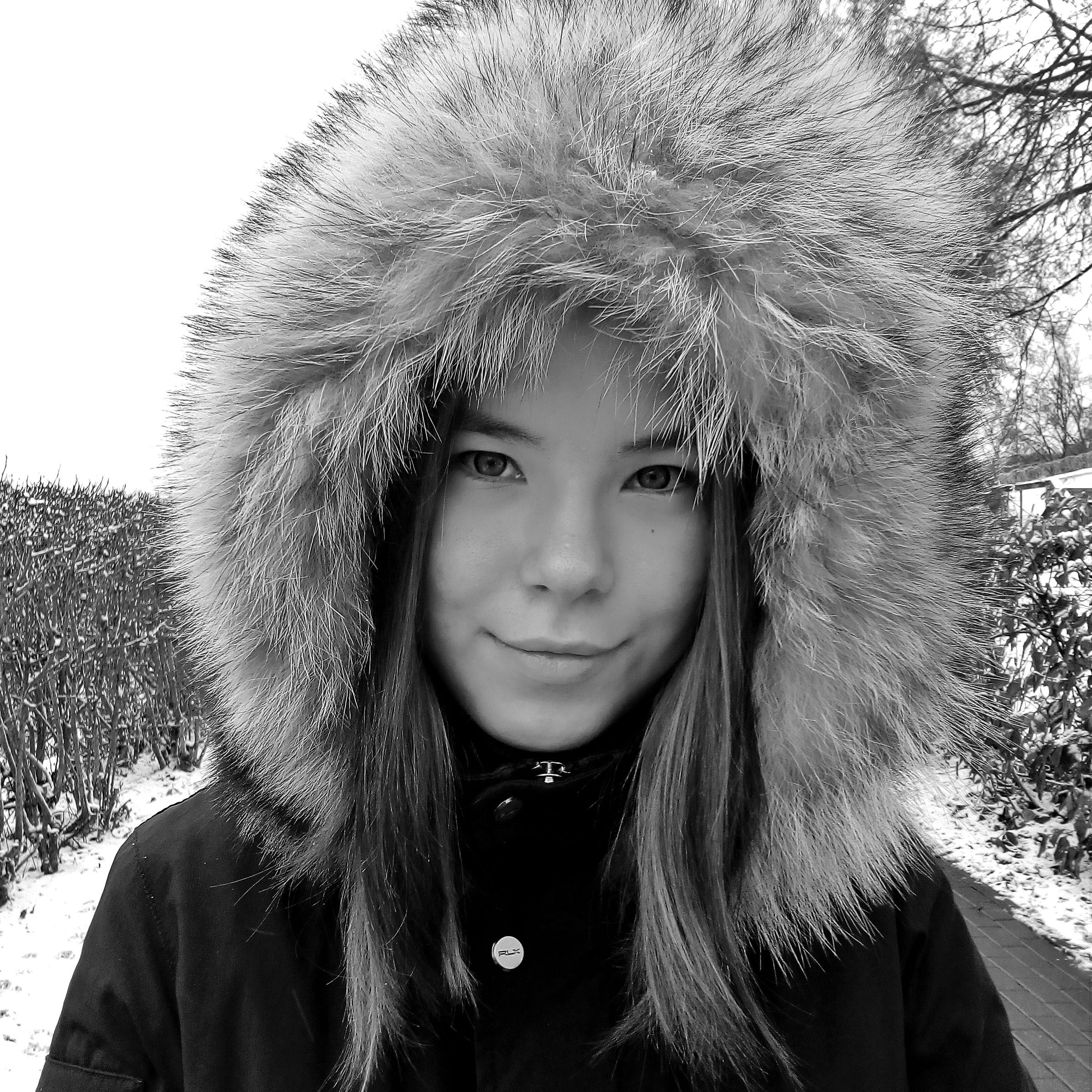 Julia Good – Medium