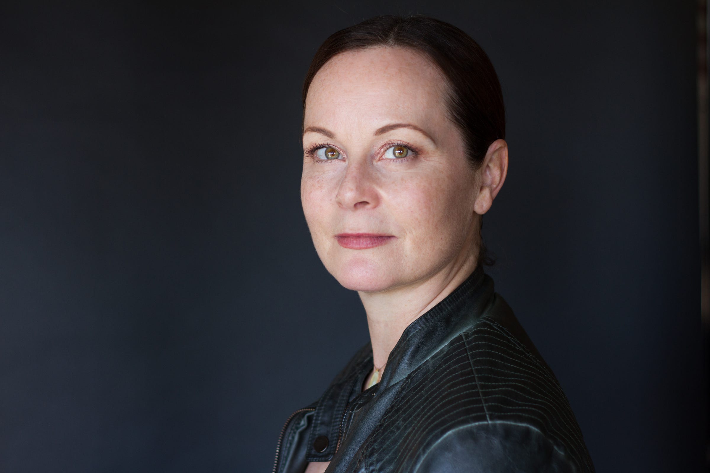 Thérèse Plummer – Medium