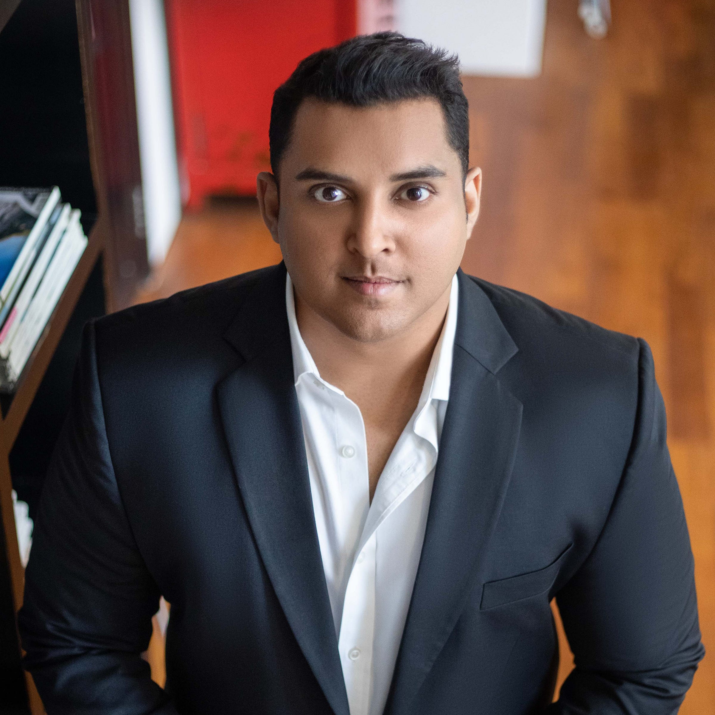 Rusheé Ramchuran – Medium