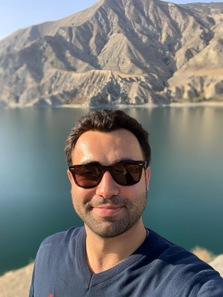 Ayhan Metin – Medium