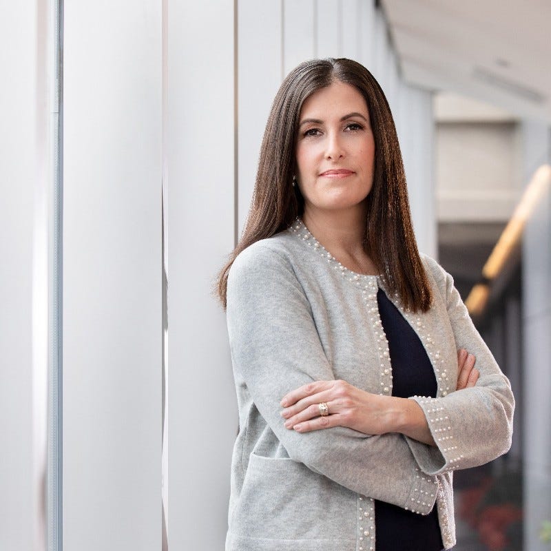 About – Dara Royer, Marketing Thought Leader – Medium