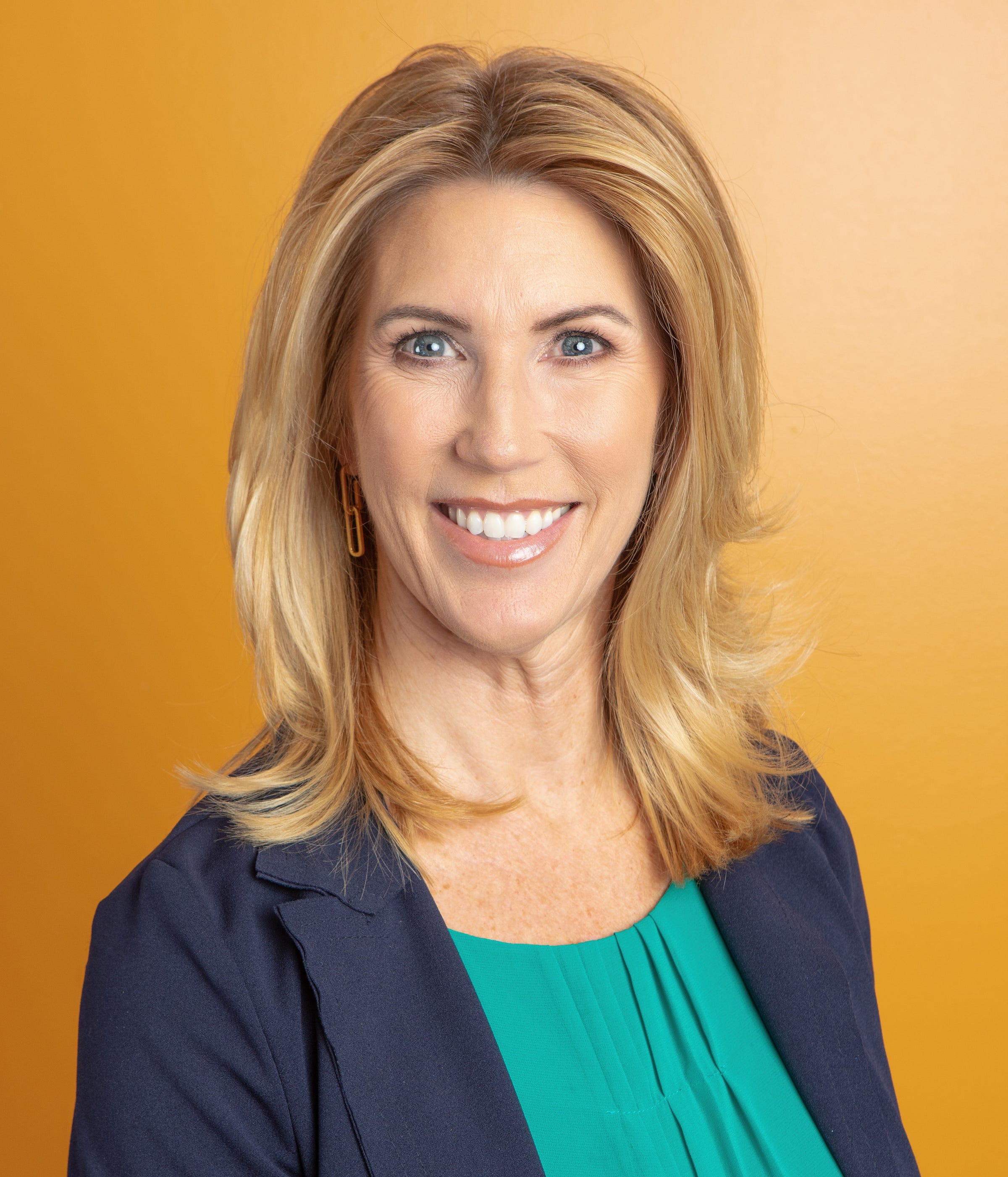 Dana Anspach – Medium
