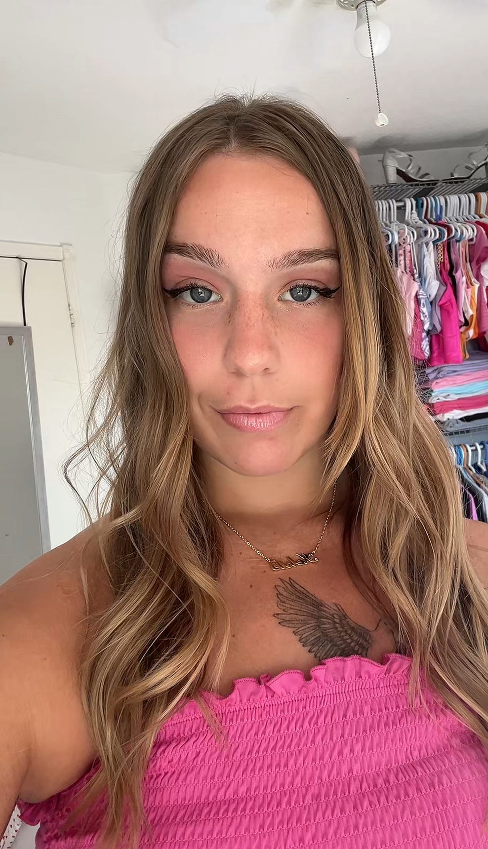 Kelsie Walcott – Medium