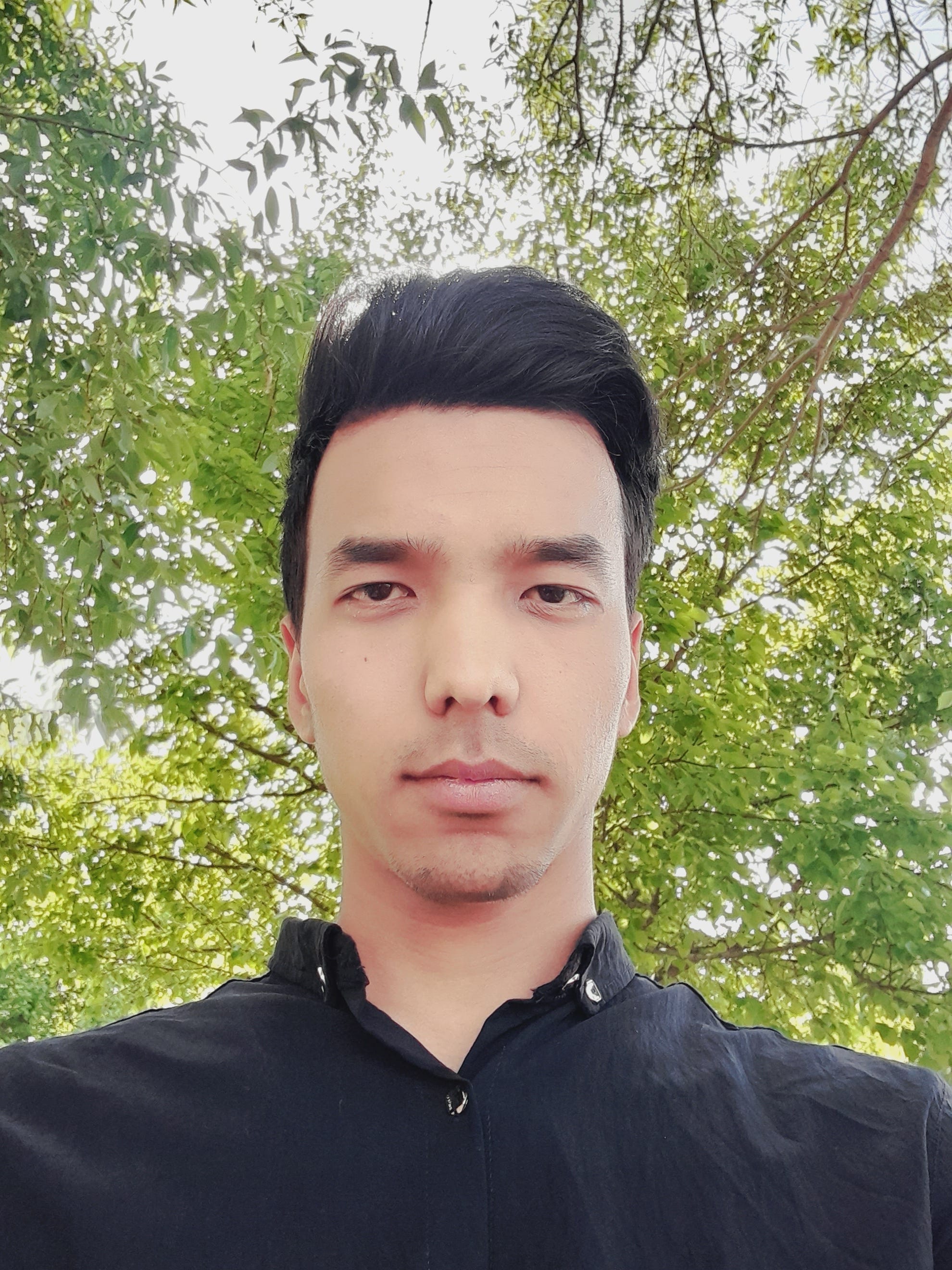 Azamat Nabiyev – Medium