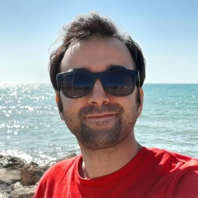 Babak Habibi – Medium