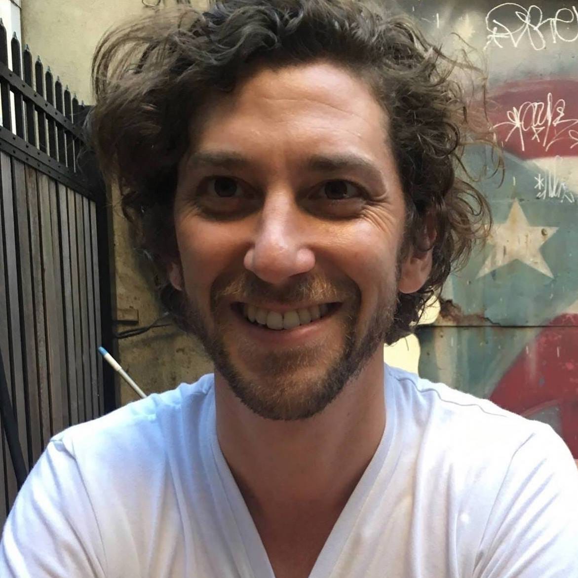 Eric Chaves – Medium