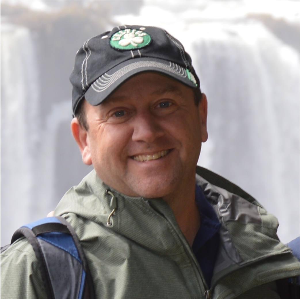 Marty Gubar – Medium