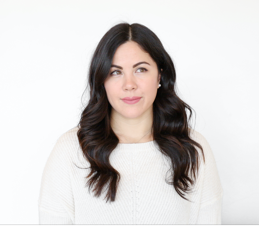 Leyla Sarper – Medium