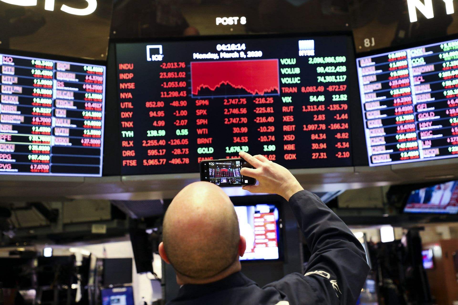 Stock Men – Medium
