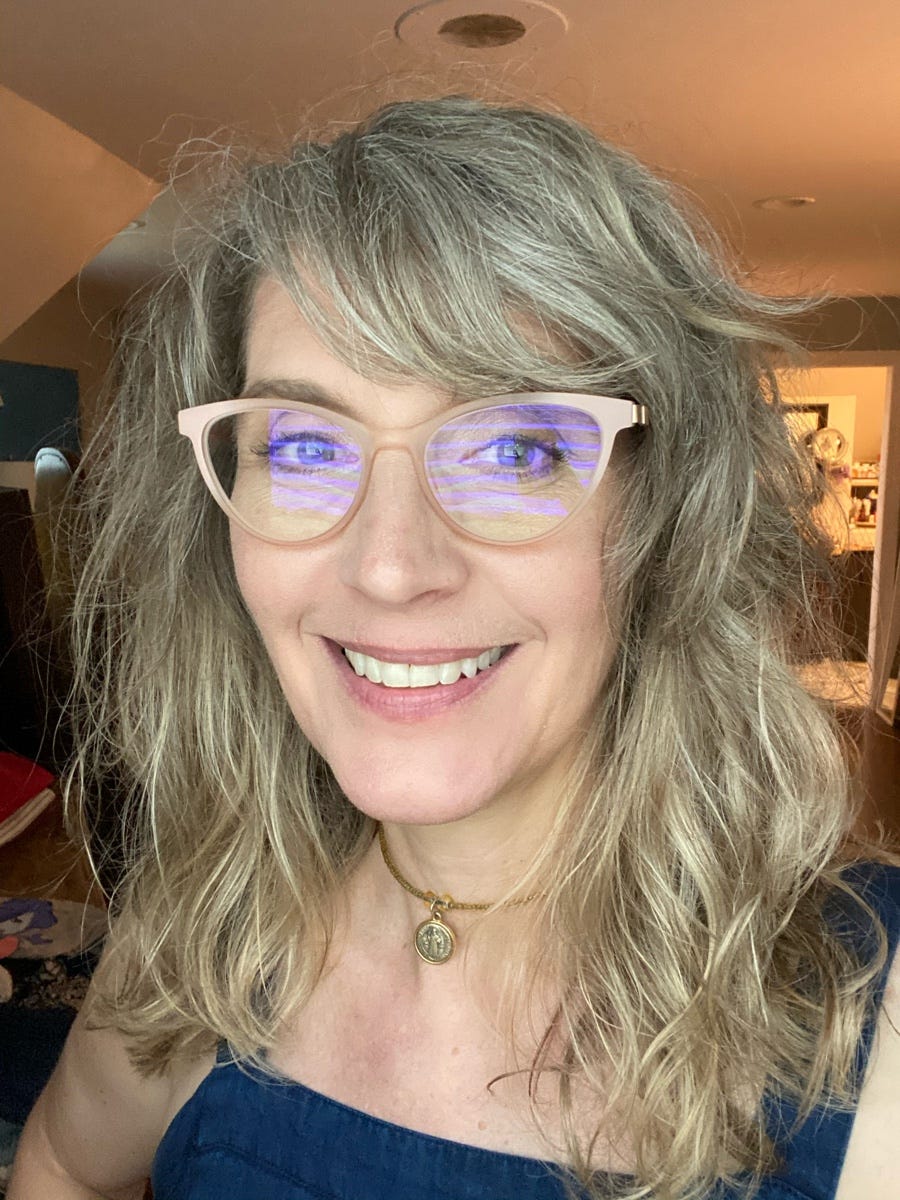 Eleanor Batson – Medium