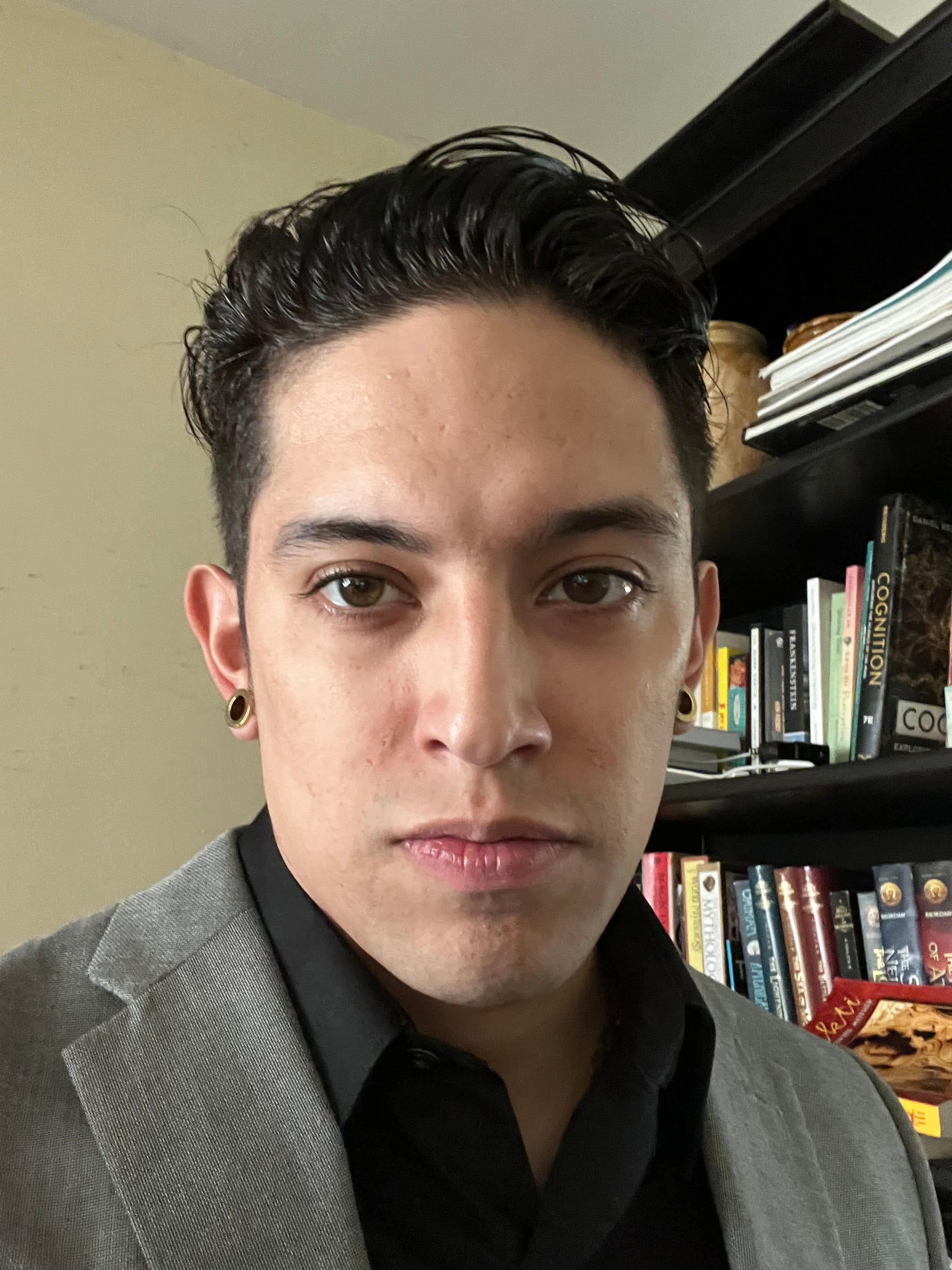Antonio Rodriguez – Medium