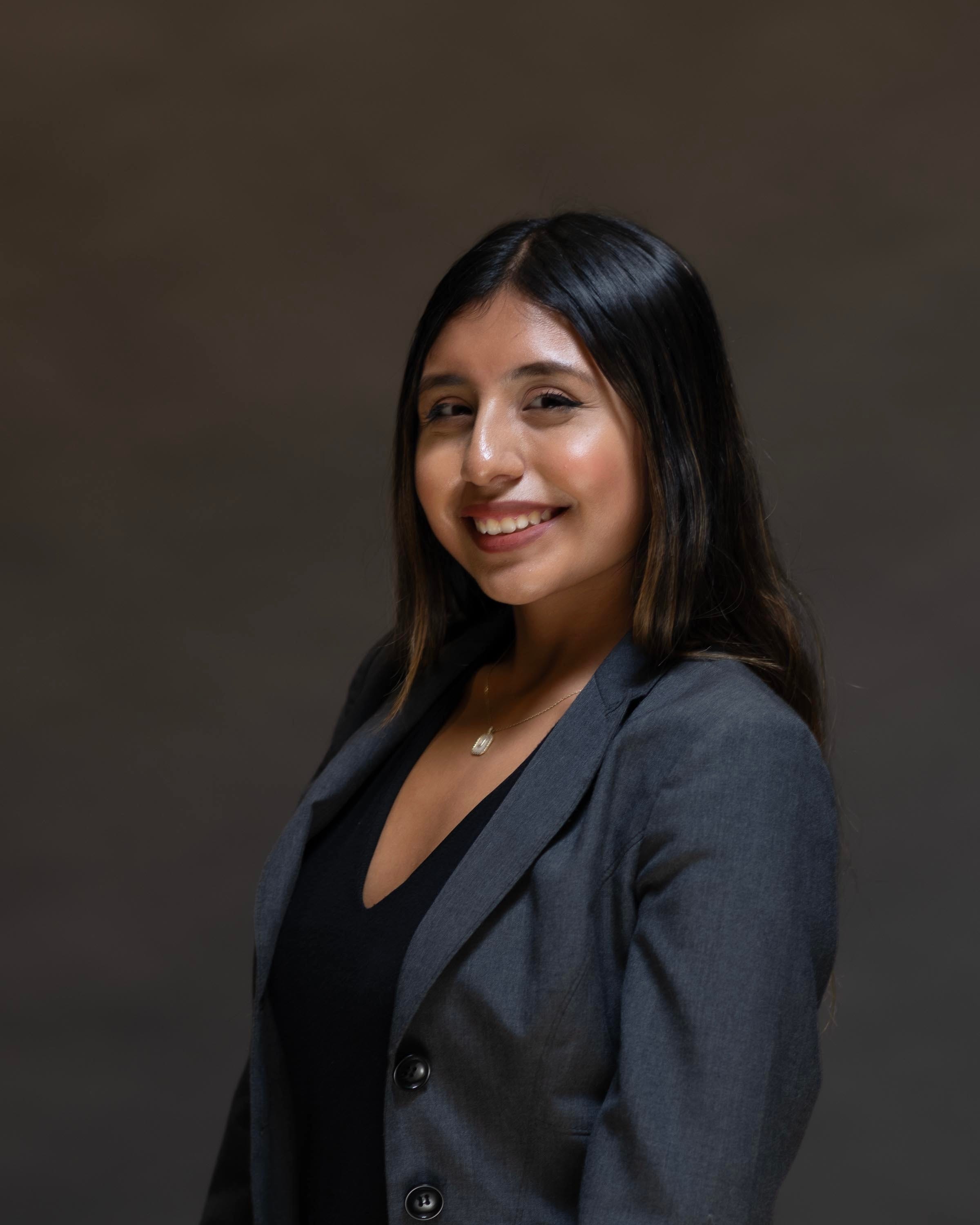 Jacqueline Zamora – Medium