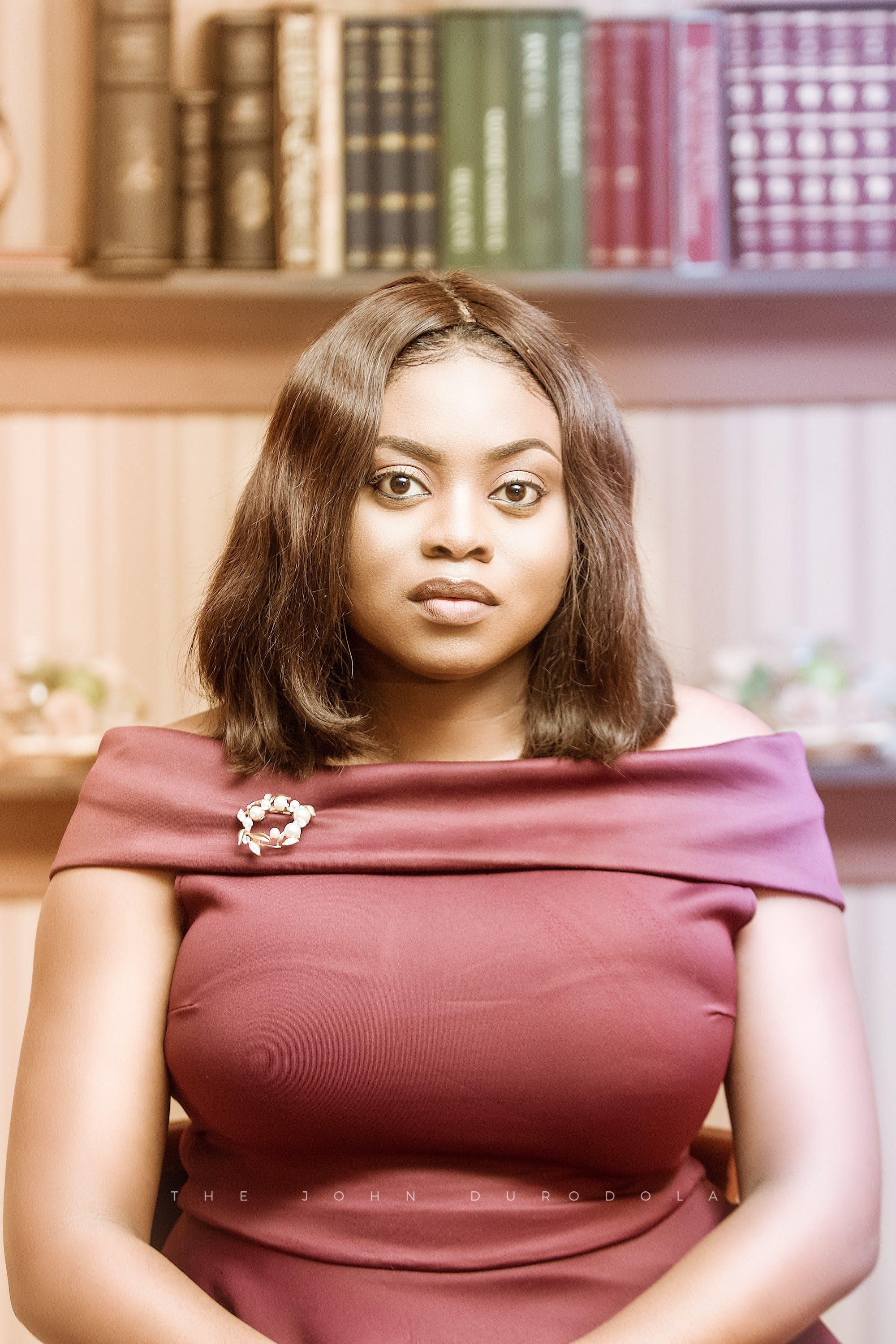 Nkechi Alade – Medium