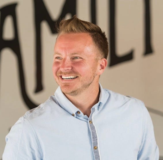 Jay Owen – Medium