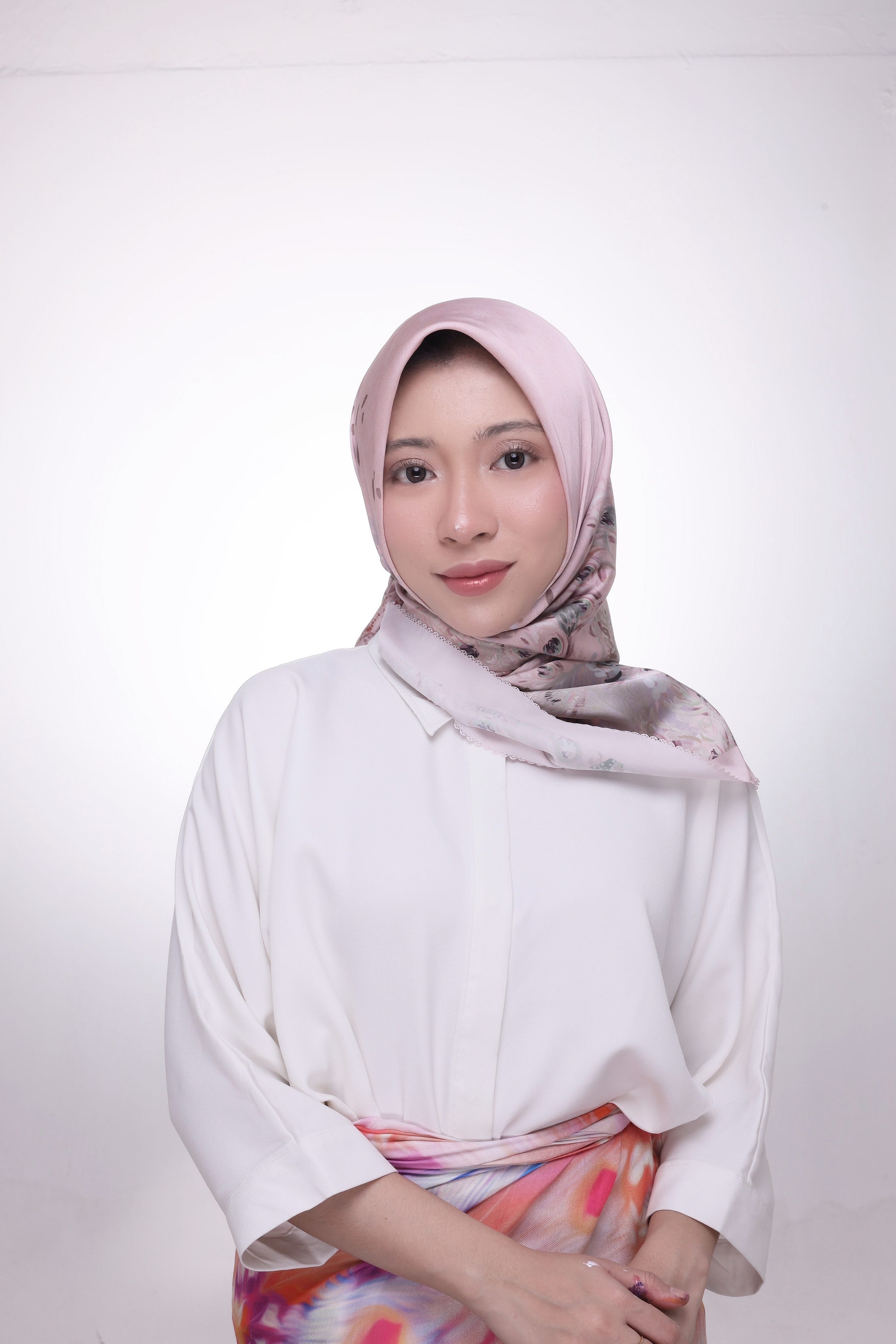 Lina Fith – Medium