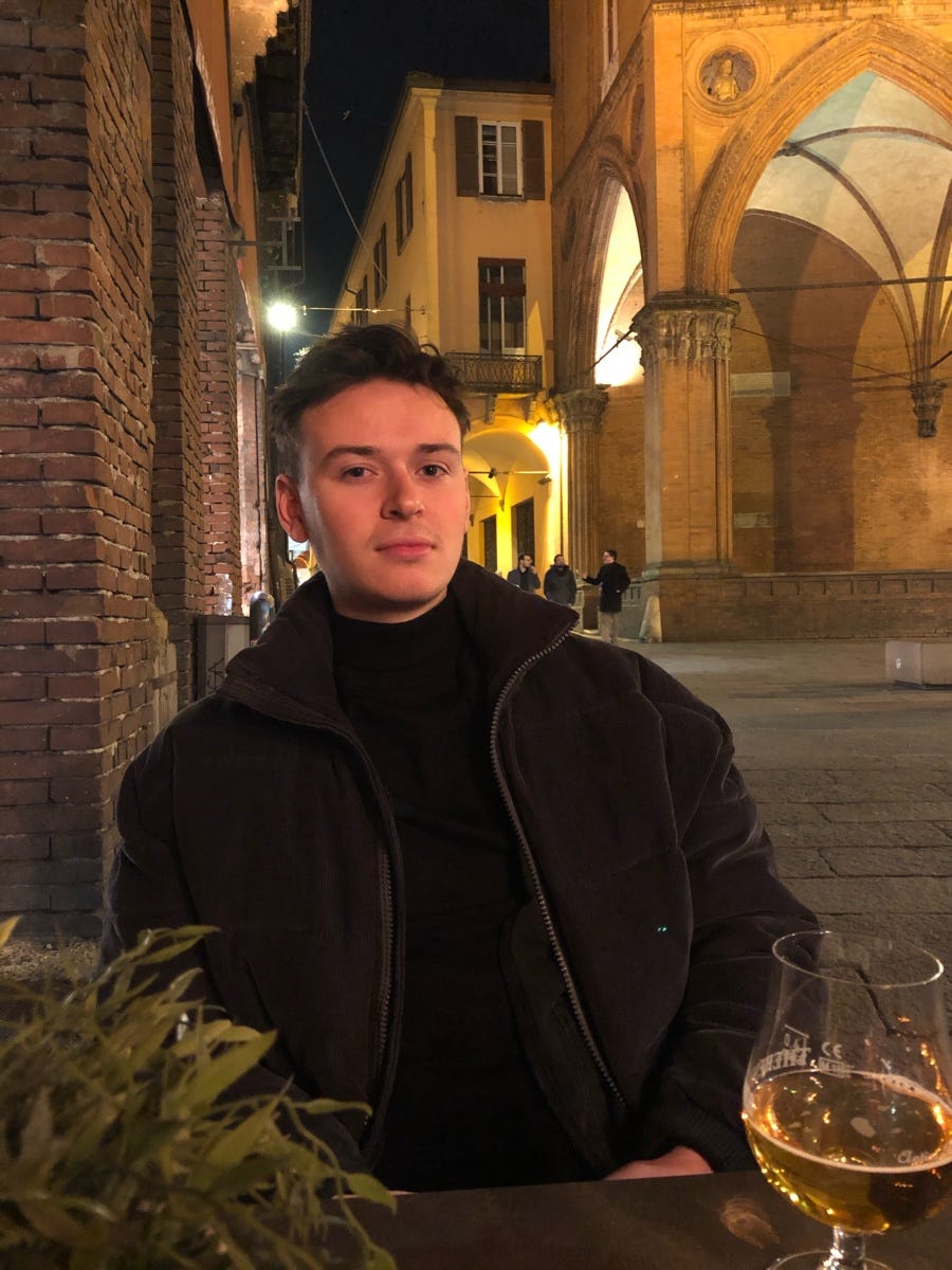 Harry Pugh – Medium