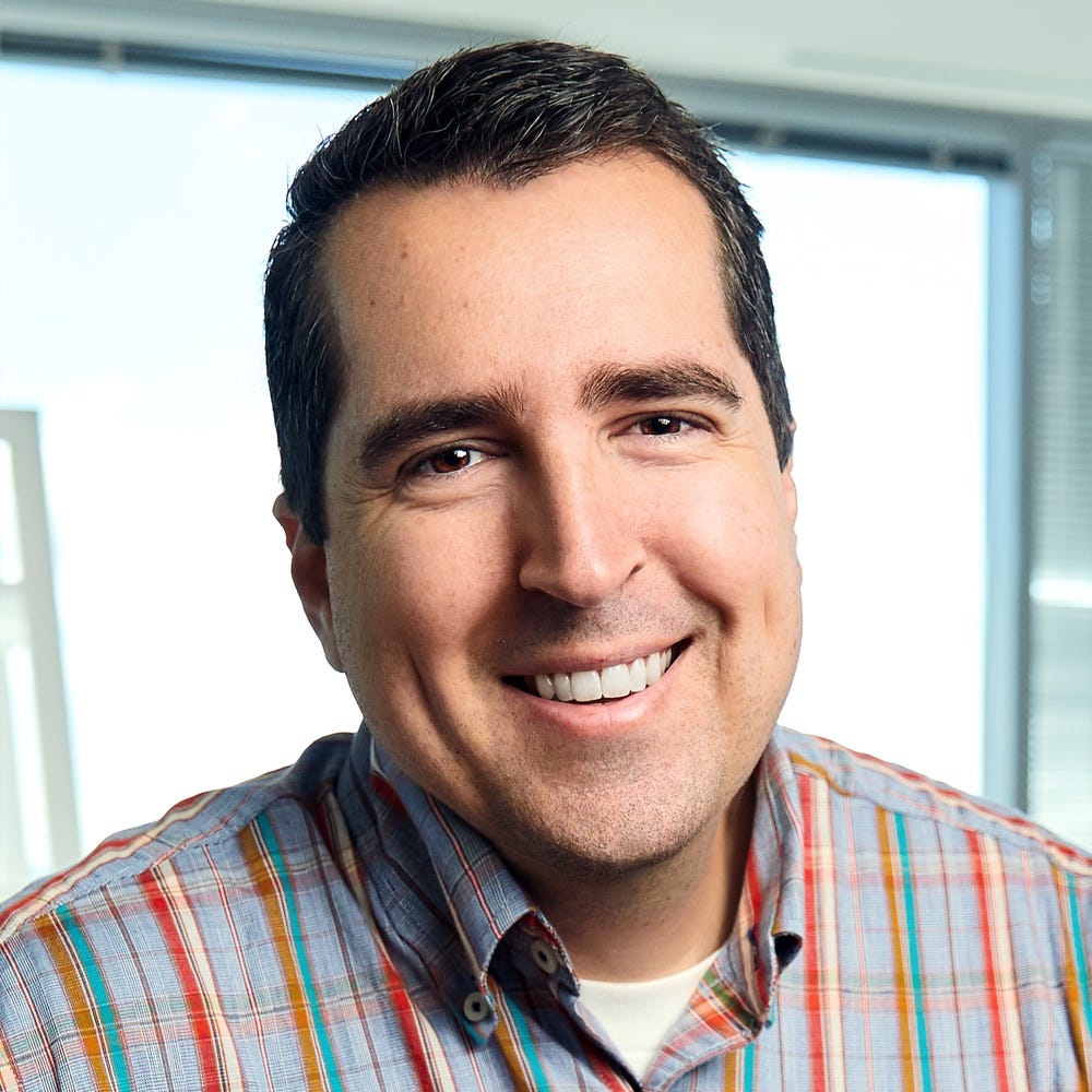 Tyler Hunt – Medium