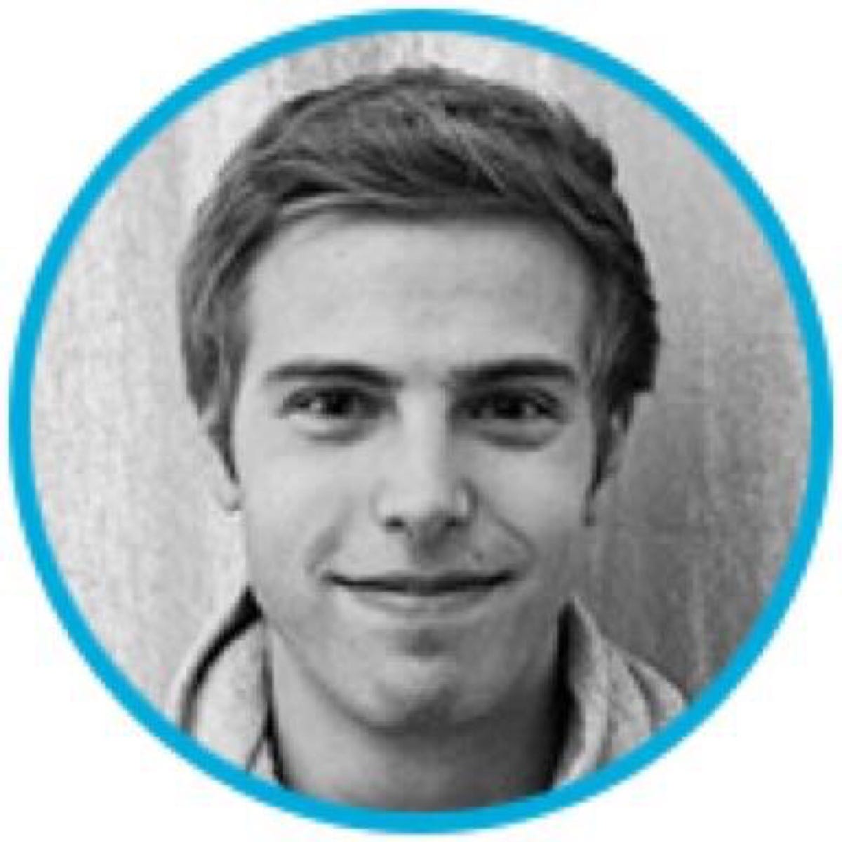 Orest Nazarewycz – Medium