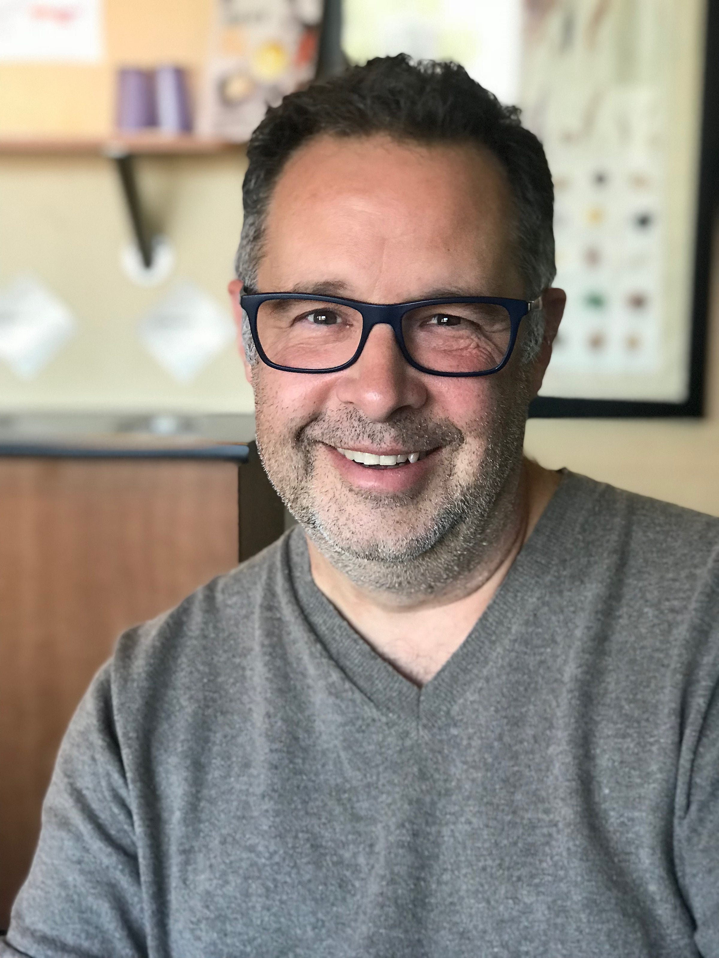 Alain Roy – Medium