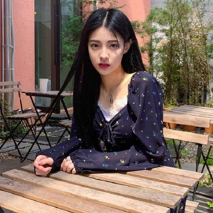 Veronica Aprilia Cassiel – Medium