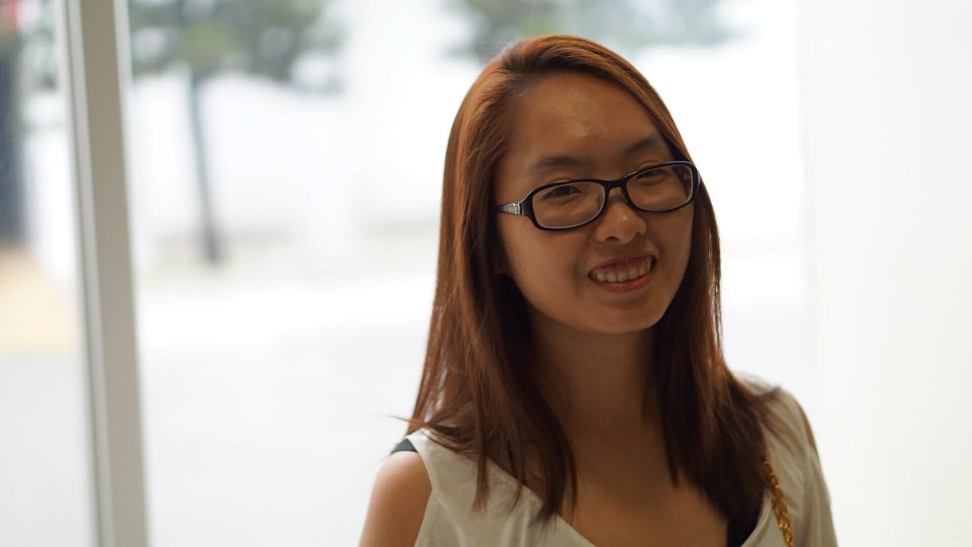 Areewan Maharattanaviroj (May) – Medium