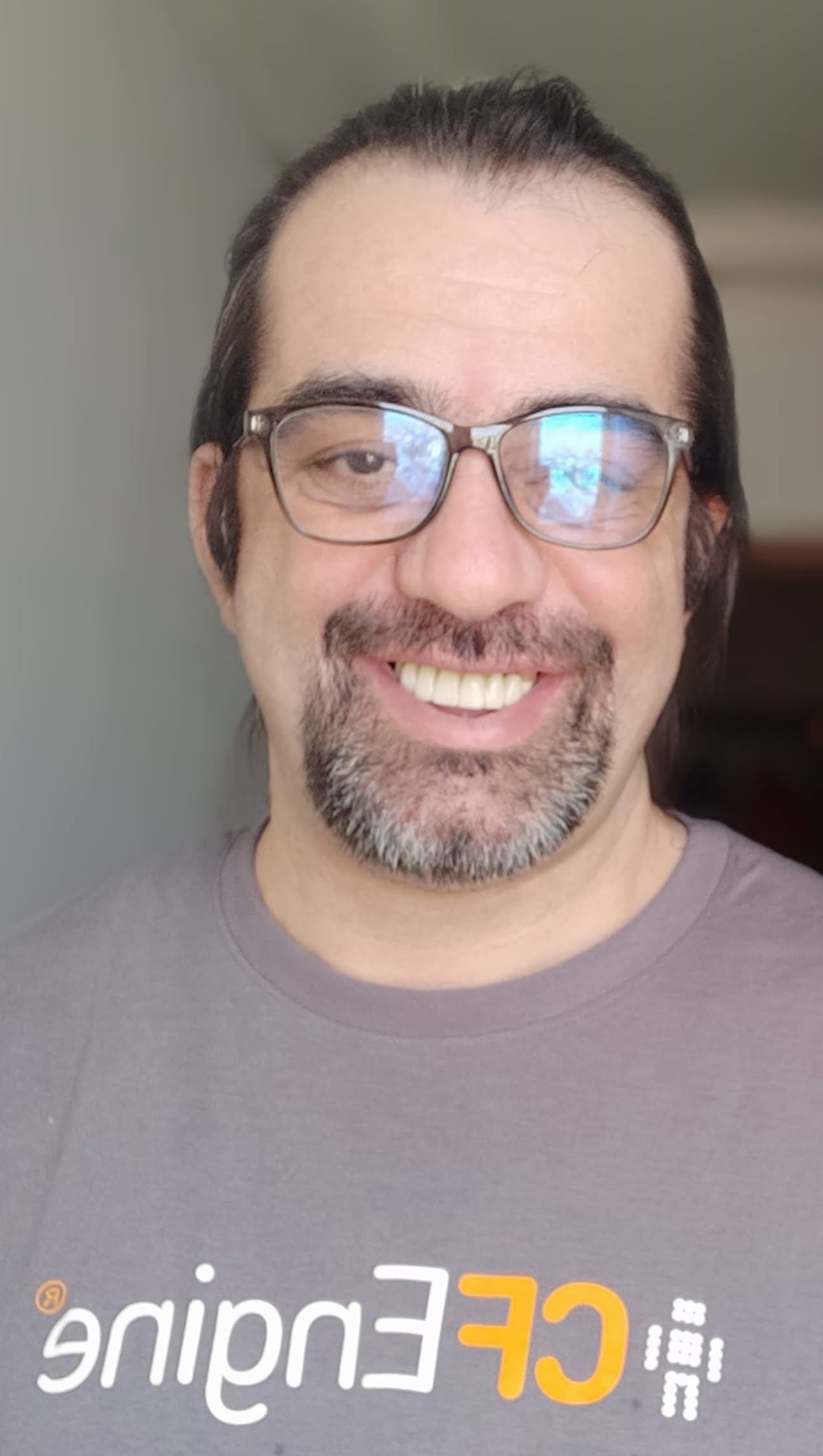 Ozgur Kara – Medium