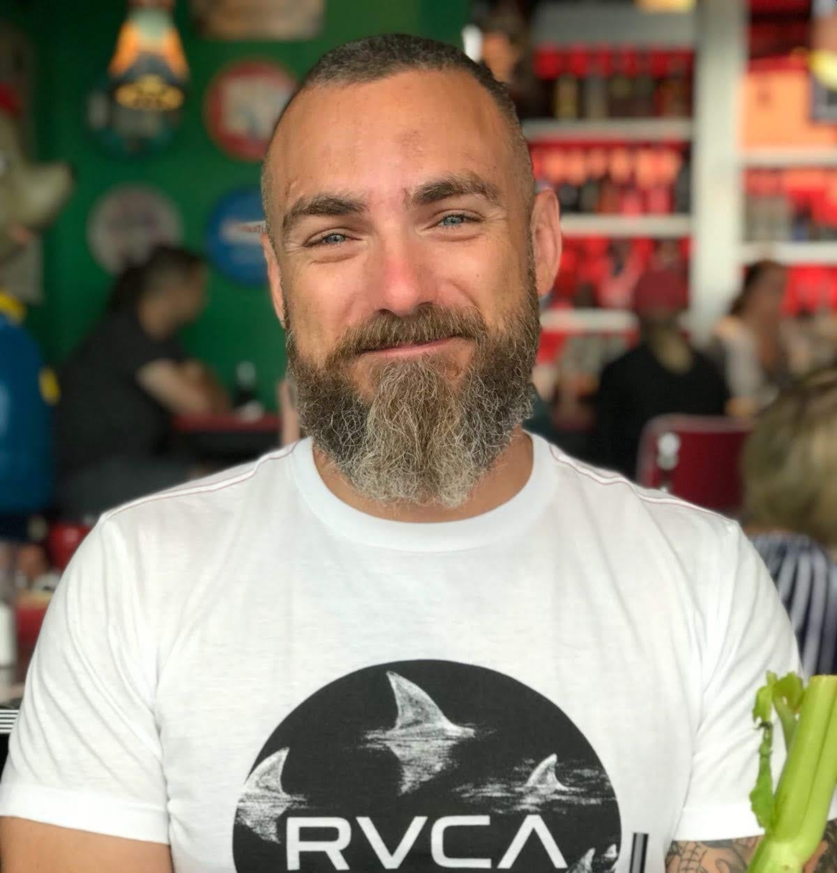 Sean Osborne – Medium