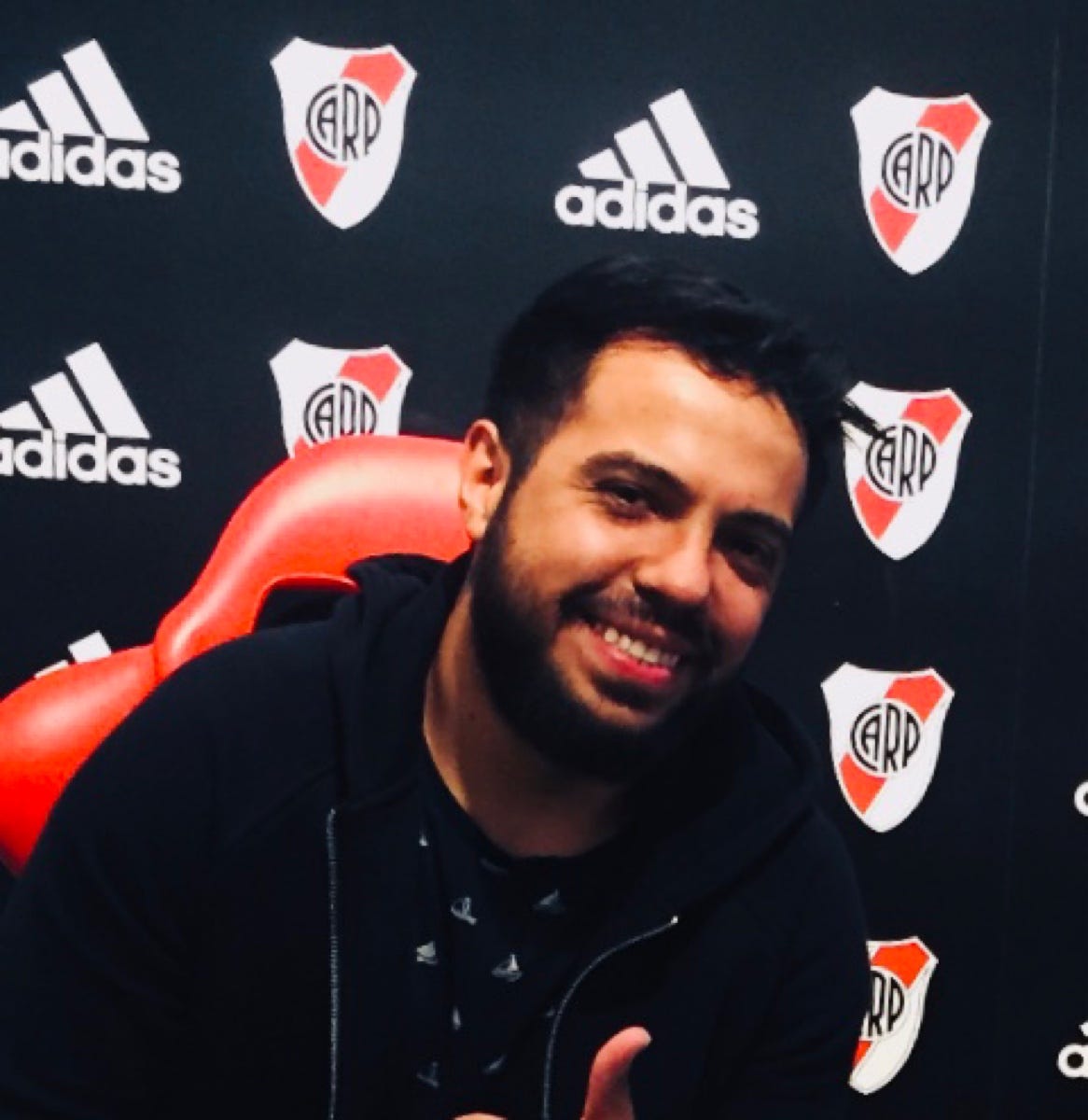 Andres Parada – Medium