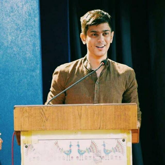 Vishal V – Medium